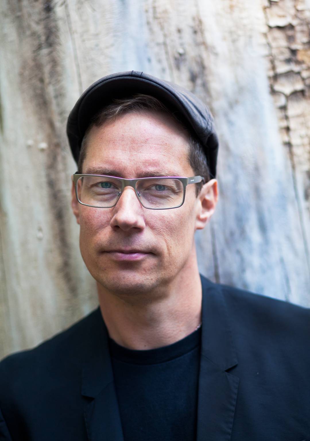 Discussion with Robert Willim: Mundania - How and Where Technologies Are Made Ordinary | VISUAL ...