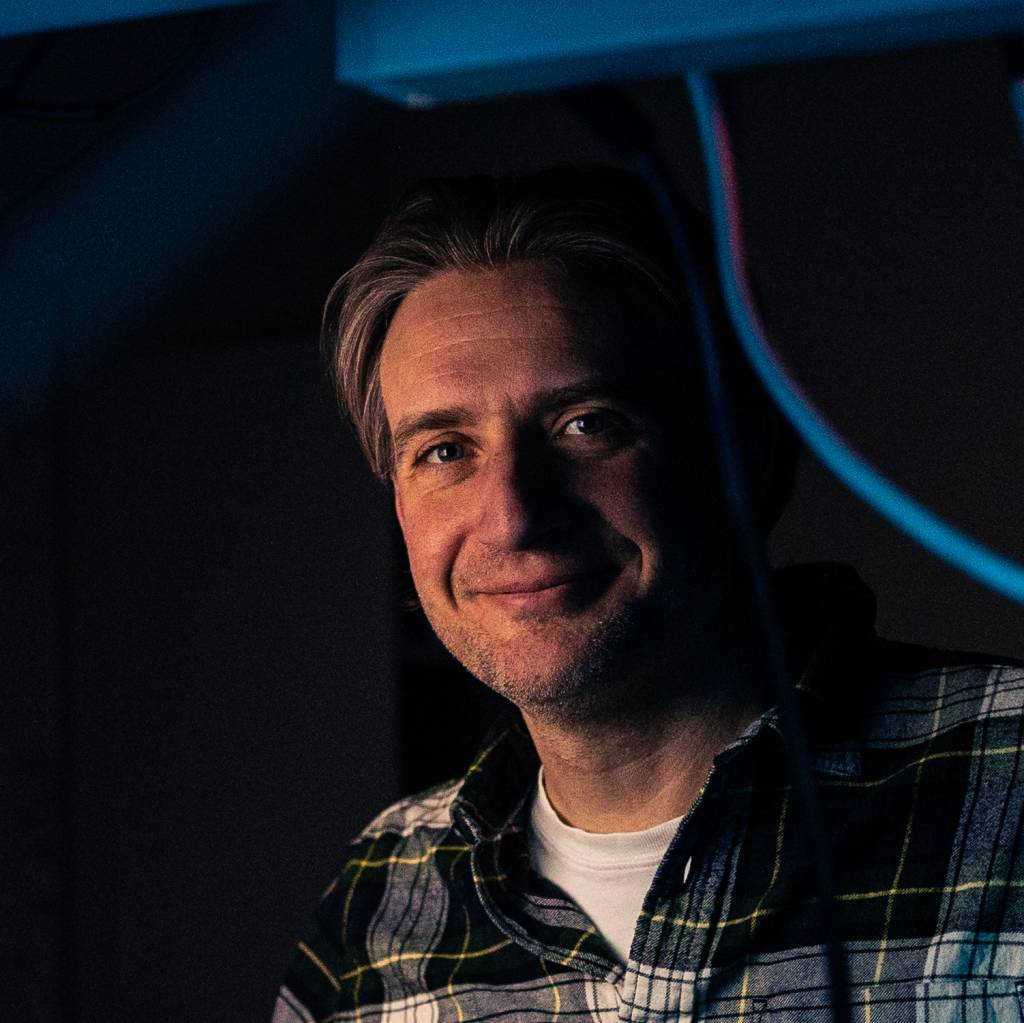 Congrats to Full Professor Robert ! | Experimental Quantum Optics ...